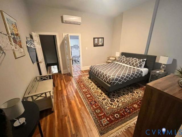 18 W Franklin Street 2