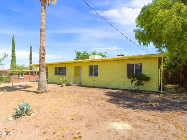 18 w safford street