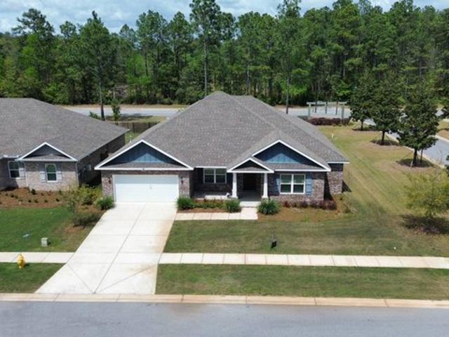 18 W Sky Way, Freeport, FL 32439