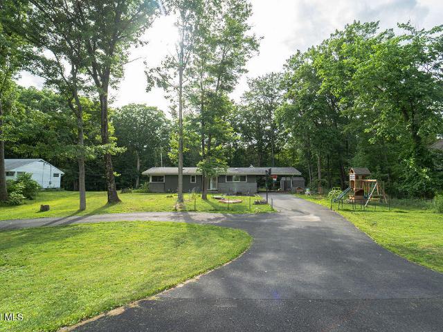 18 W Skyview Drive