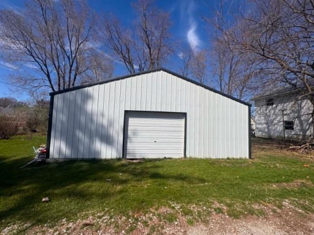 18 W Vine St, Piper City, IL 60959 | MLS #12605 | Compass