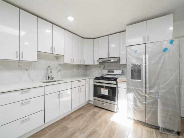18 Wallis Ave # 3
