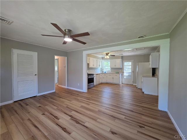 18 Walnut Drive