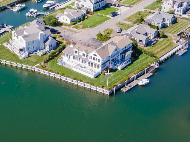 18 Wendy Way