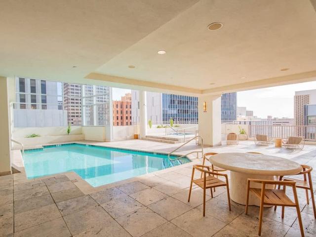 18 West Monroe Street 1 Bedroom Apartment for Rent at 18 W Monroe St #1263167P, Phoenix, AZ 85003 Downtown Phoenix