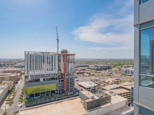 18 West Monroe Street 1 Bedroom Apartment for Rent at 18 W Monroe St #1263177P, Phoenix, AZ 85003 Downtown Phoenix