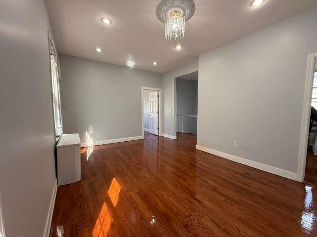 18 West 49Th St # 2