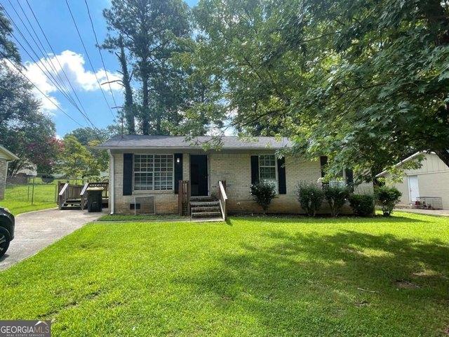 18 Westgate Park Dr, Newnan, GA 30263