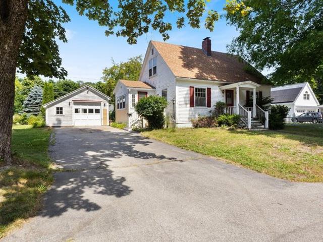 18 Westmore Ave, Biddeford, ME 04005