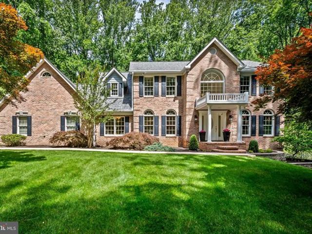 18 Wesley Woods Ct, Kingsville, MD 21087