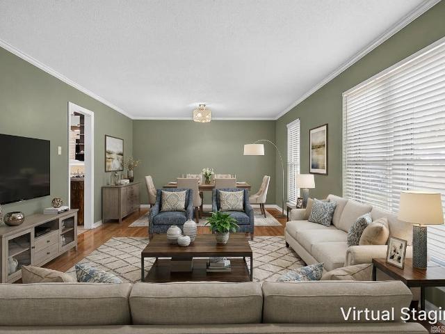 18 White Willow Court