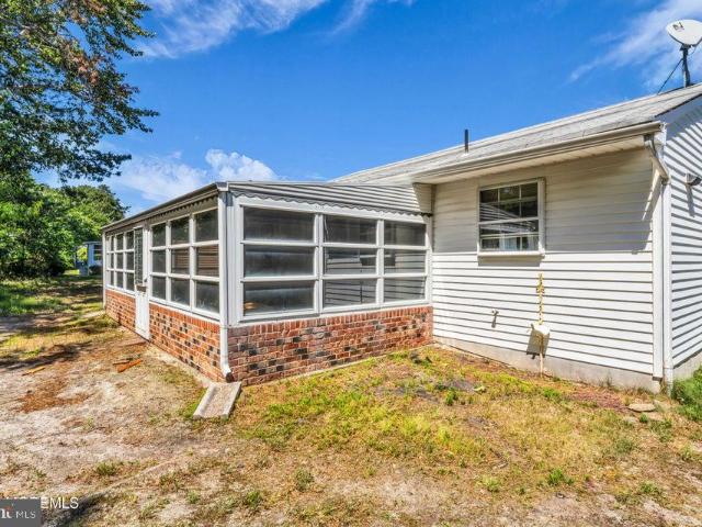 18 Whitecap Way