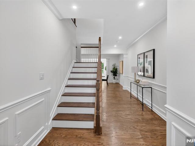 18 Winfield Drive # 802