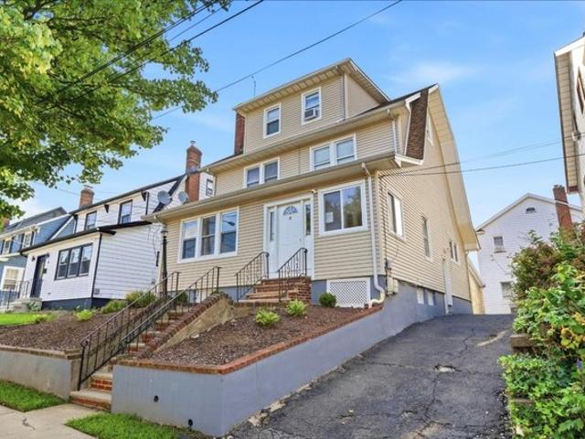 18 Winfield St, West Orange, NJ 07052