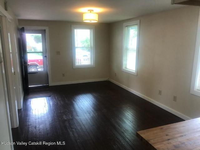 18 Wiltwyck Avenue