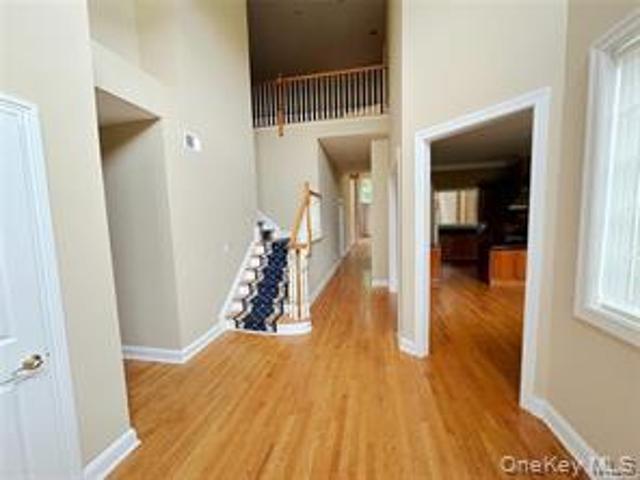 18 Wilkshire Circle