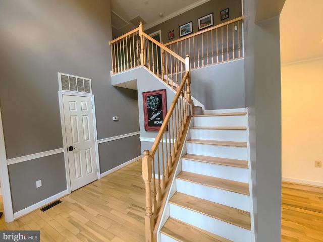 18 Willow Glen Court