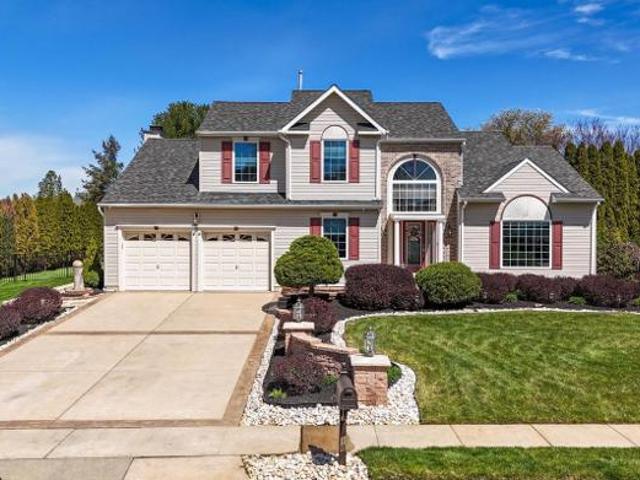18 Woodduck Dr, Harrison Township, NJ 08062