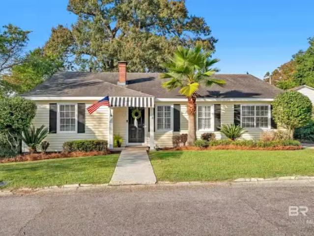 18 YORK PL, MOBILE, AL 36608