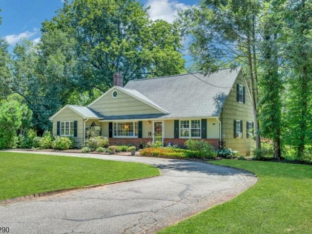 18 Yorke Rd