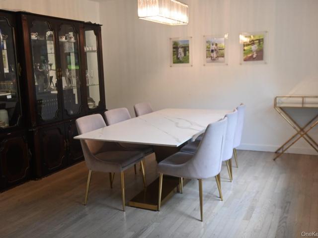 18 Alan Road