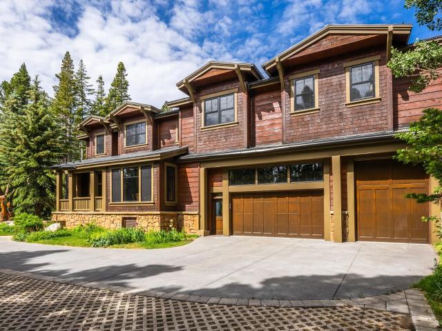 18 Alexander Ln, Mammoth Lakes, CA 93546 | MLS #240407