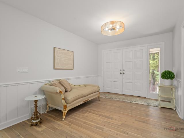 18 Alexandra Drive