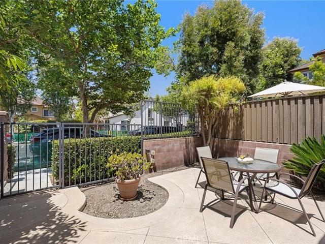 18 Amesbury Ct, Ladera Ranch, CA 92694