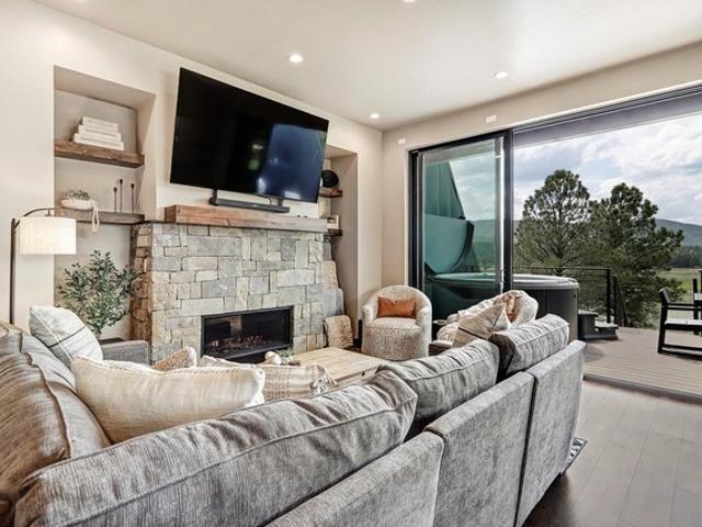 18 Angel Fire Rd S Unit 11, Angel Fire, NM 87710