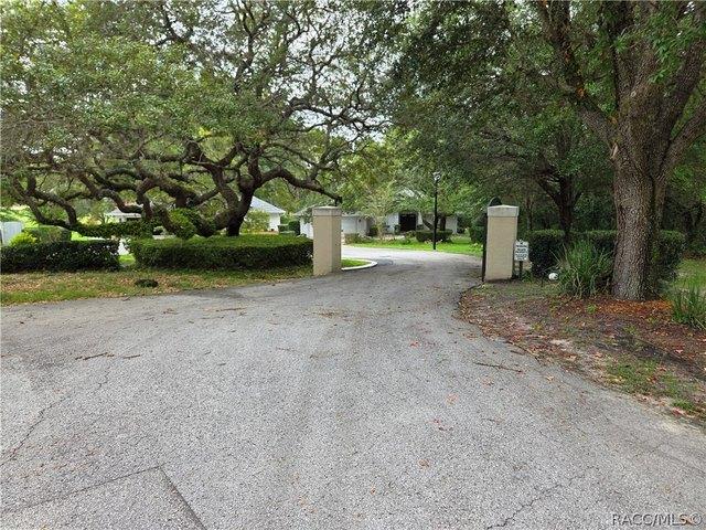 18 Anton Ct, Homosassa, FL 34446
