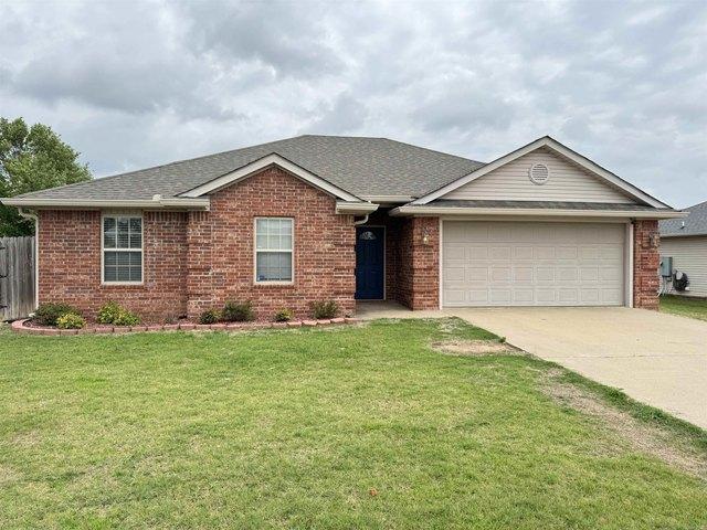 18 Apricot Dr, Ward, AR 72176