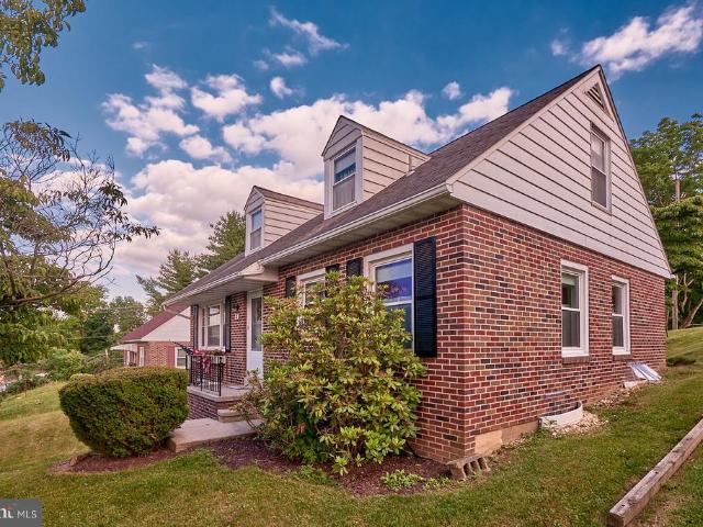 18 Ardmore Avenue