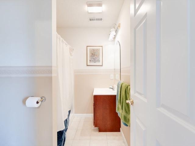18 Bayberry Dr, Easthampton, US, MA