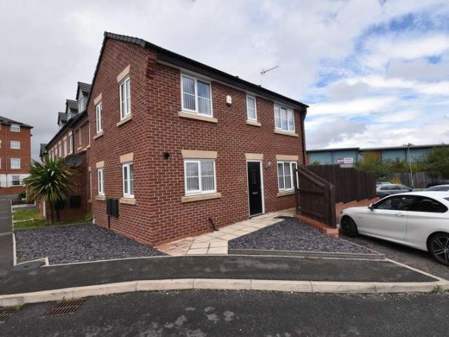 3 Bedroom Detached House