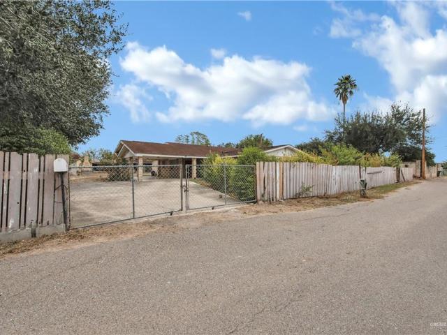 18 Bellas Lane