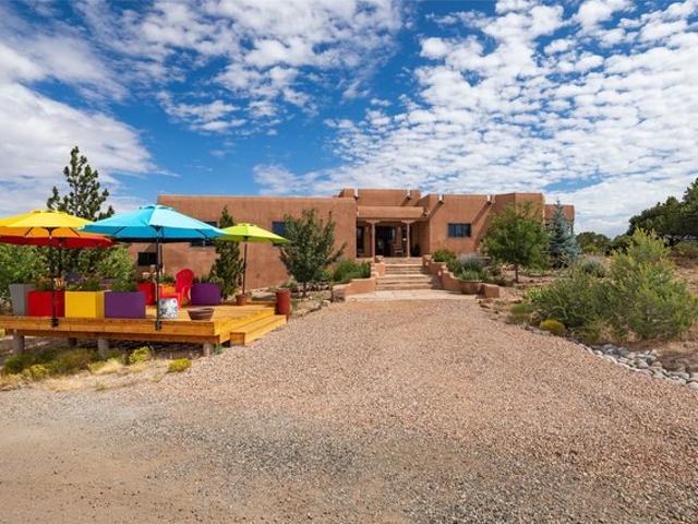 18 Blue Canyon Vista, Santa Fe, NM 87507