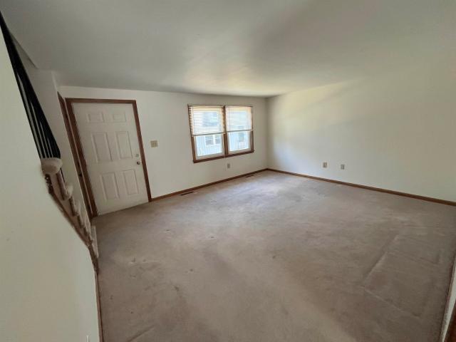 18 Bluestone Drive