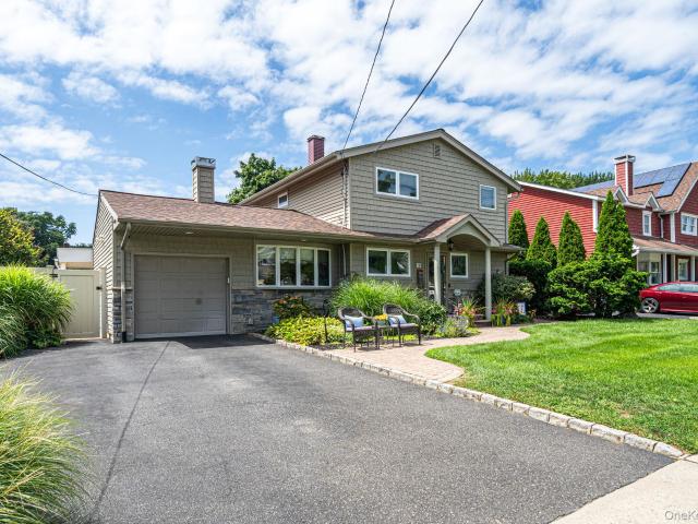 18 Bragg Drive