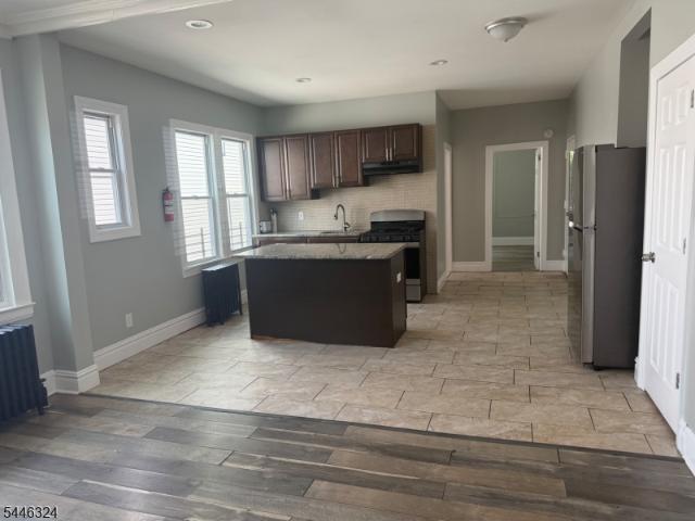 18 Breckenridge Ter