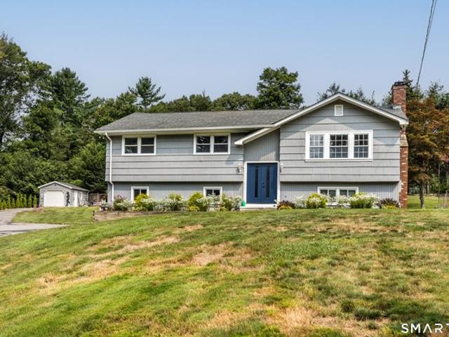 18 Buckingham Rd, Seymour, CT 06483