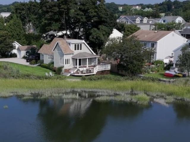 18 Burwell St, Norwalk, CT 06854