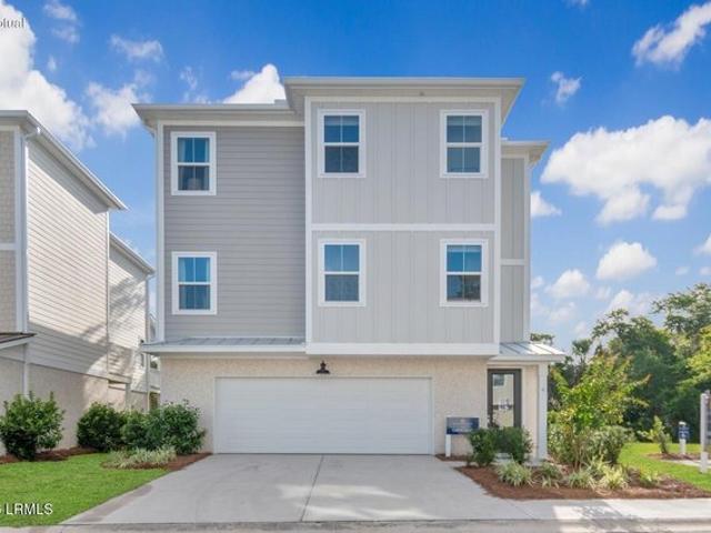 18 Burl Wood Ct, Hilton Head Island, SC 29926