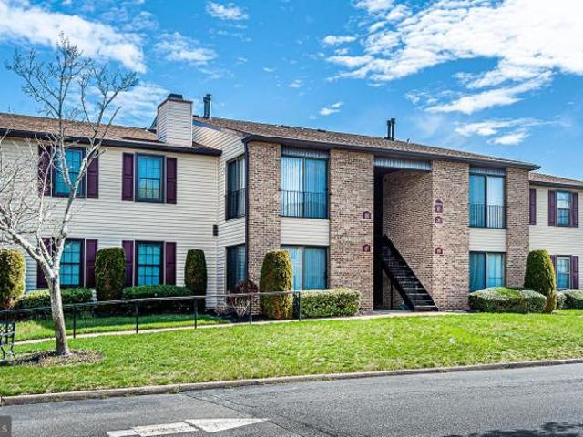 18 Camelot Pl, Sewell, NJ