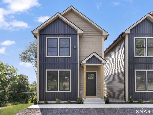 18 Cemetery Rd Unit 18, Plainfield, CT 06374