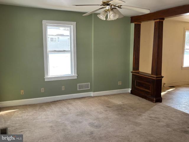 18 Cherry St, Pedricktown, NJ 08067 | MLS #NJSA2017