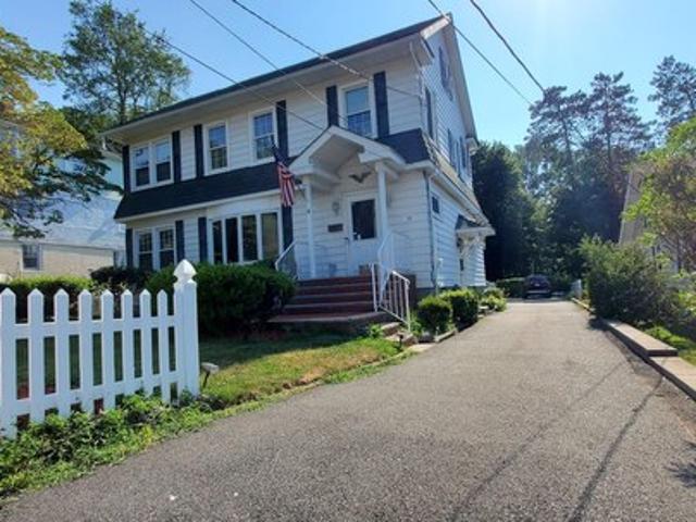 18 Chestnut St, Boonton, NJ 07005