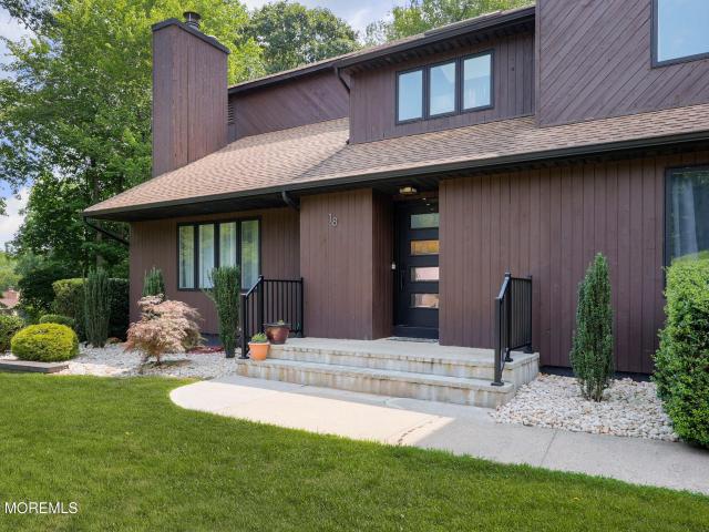 18 Constitution Drive