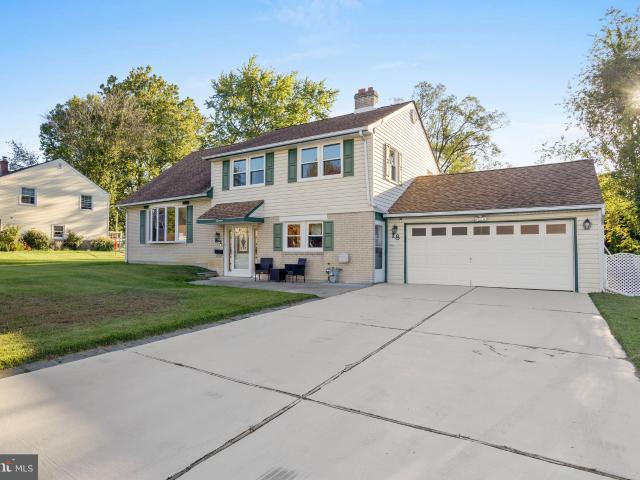 18 Cobblestone Ln, Aston, PA 19014 | Compass