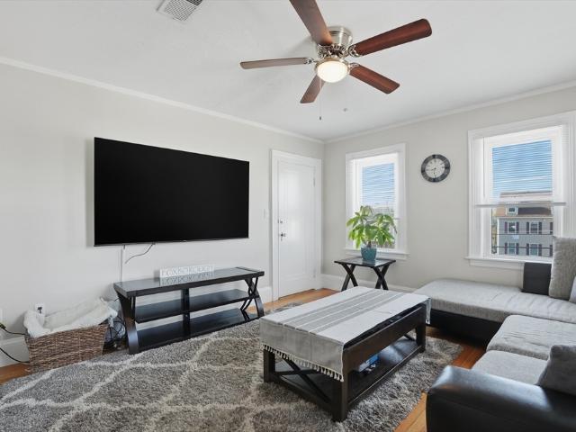 18 Cocasset St, Unit 5, Foxboro, MA 02035 | MLS #73502 | Compass