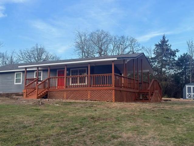 18 Costner Ln, Mountain Home, AR 72653